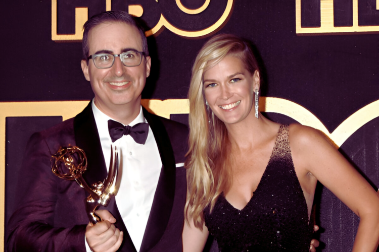 John Oliver Returns with Last Week Tonight and Makes Surprise ...